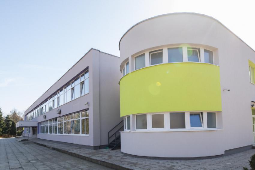 Osnovna škola u Sarajevu dobila novi izgled uz podršku EBRD-a i EU ...