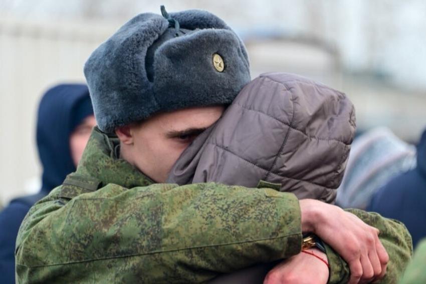 Don't Call It Mobilization: Across Russia, Military Recruiters Send Out ...